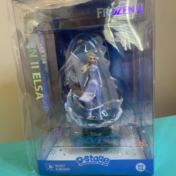 Disney | Other | Frozen Ii Elsa Ds38 Dstage Series Statue | Poshmark